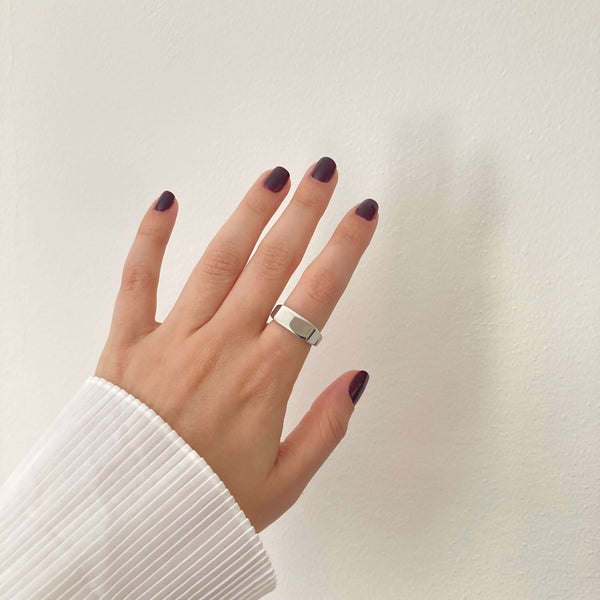Rectangle Ring Silver – Embellished.co